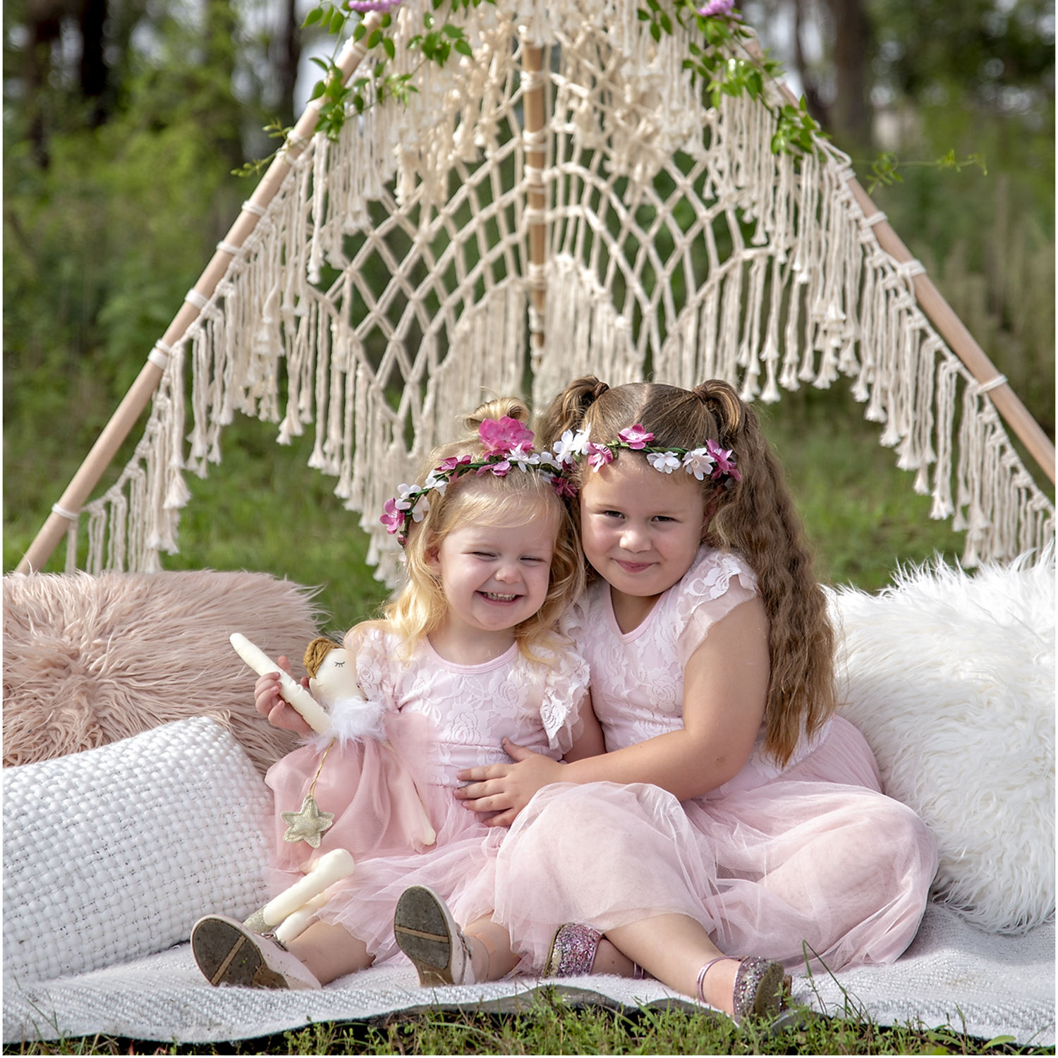 Mothers Day Minis Pre-Order - Mini Sessions 2023 - Modern Kindy Photos
